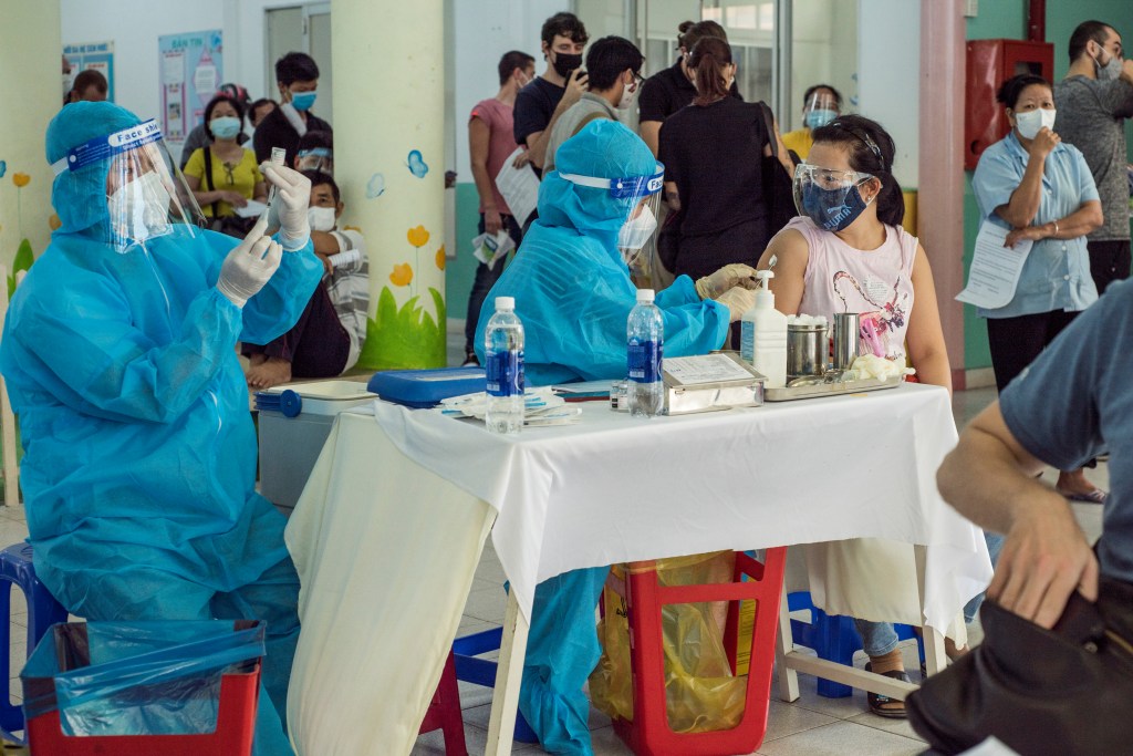 Analysis of the global health and economic value of COVID-19 ...